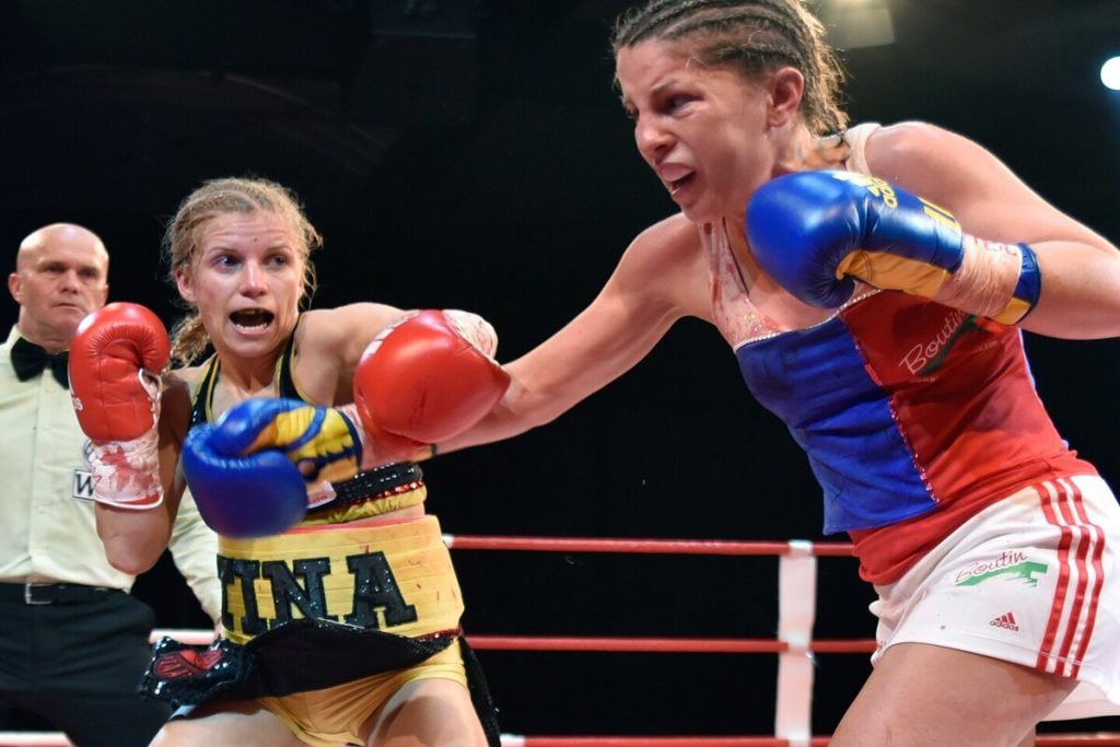 Drei WM-Gürtel Tina Rupprecht schreibt deutsche Boxgeschichte